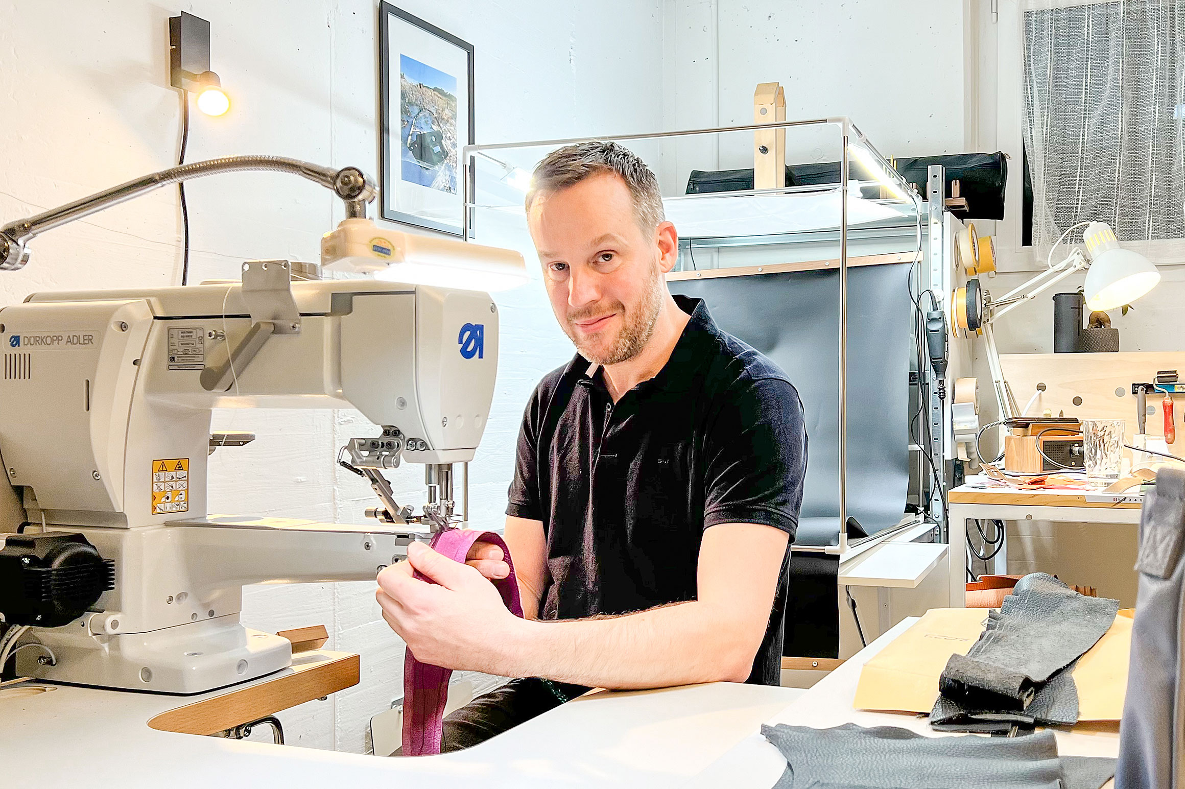 Der Leder-Designer für Unikate – Ihre Region Online